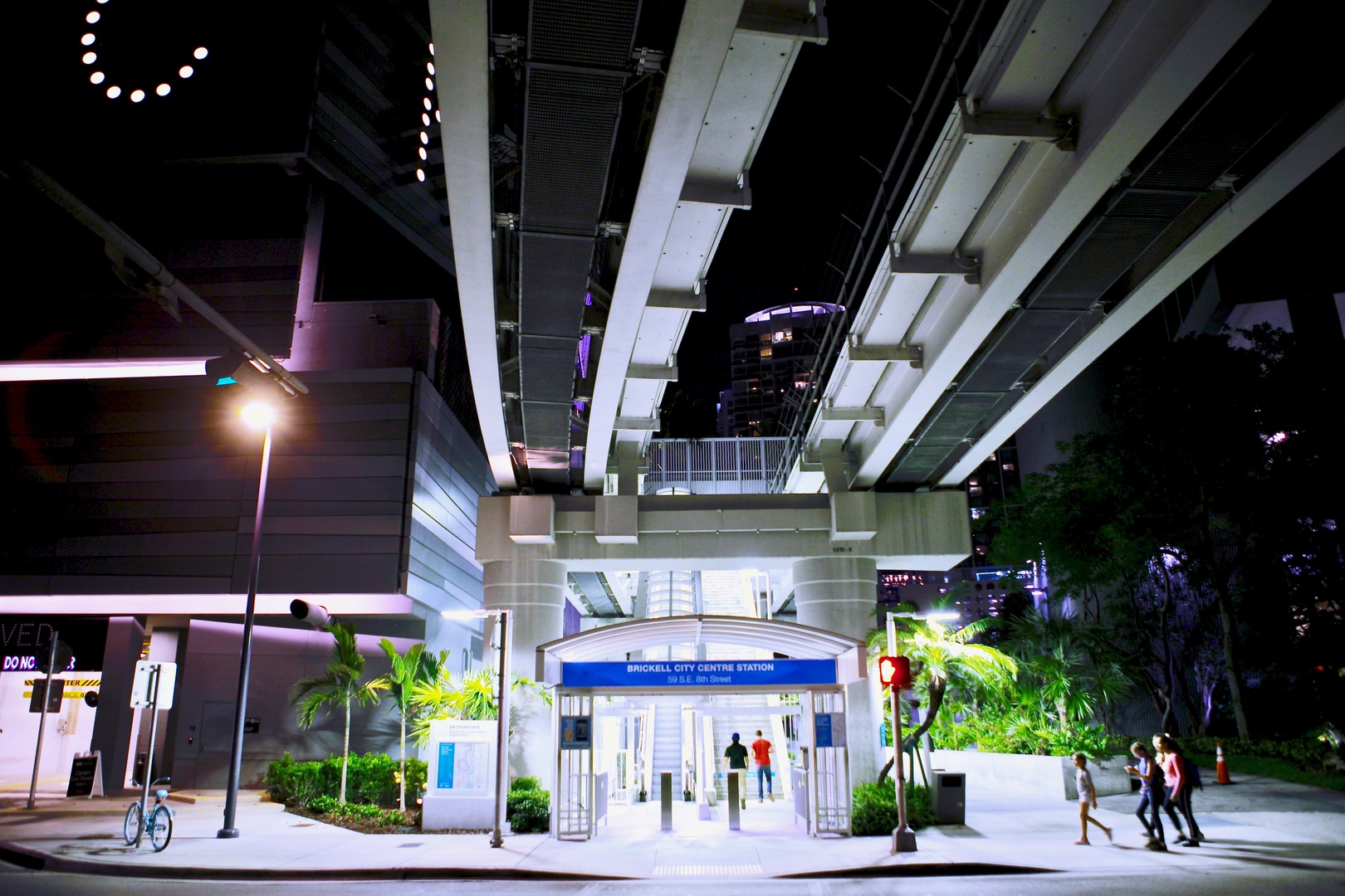 Panorama Tower - Neighborhood